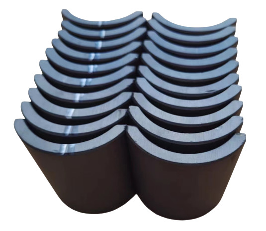 Hard Big Ferrite Electric Y33 Magnets 80x61x7mm For 190W Motors